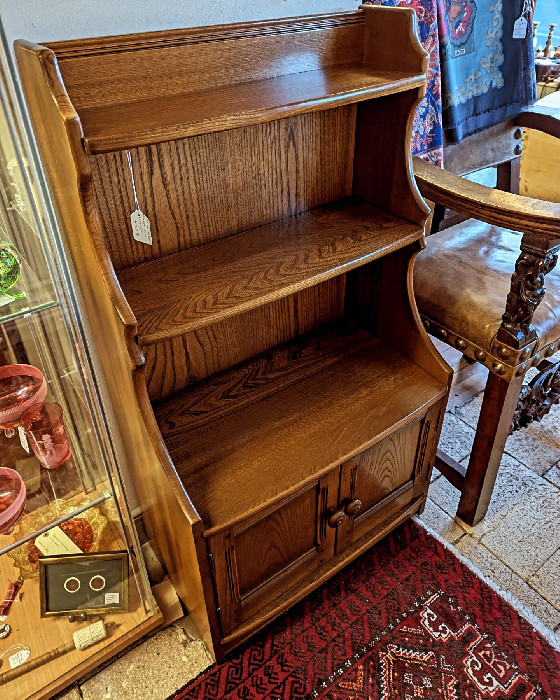 Ercol Golden Dawn Waterfall bookcase :: priorwoodantiques